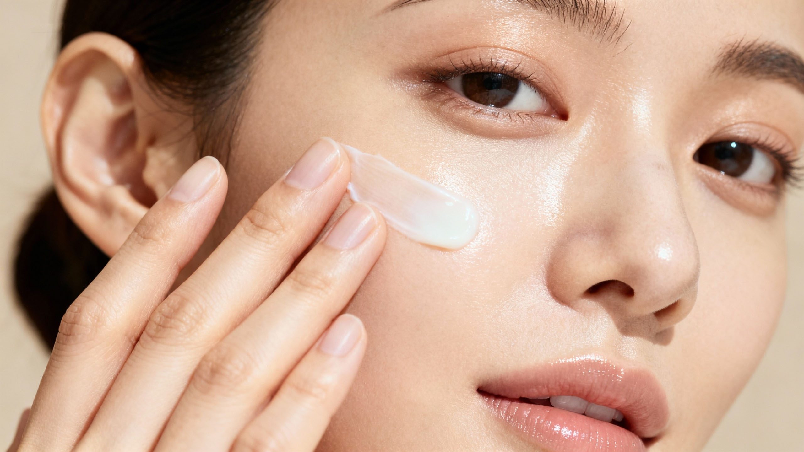 Natural Beauty Habits That Make Skin Look Brighter - Lifestyle By ORO ...